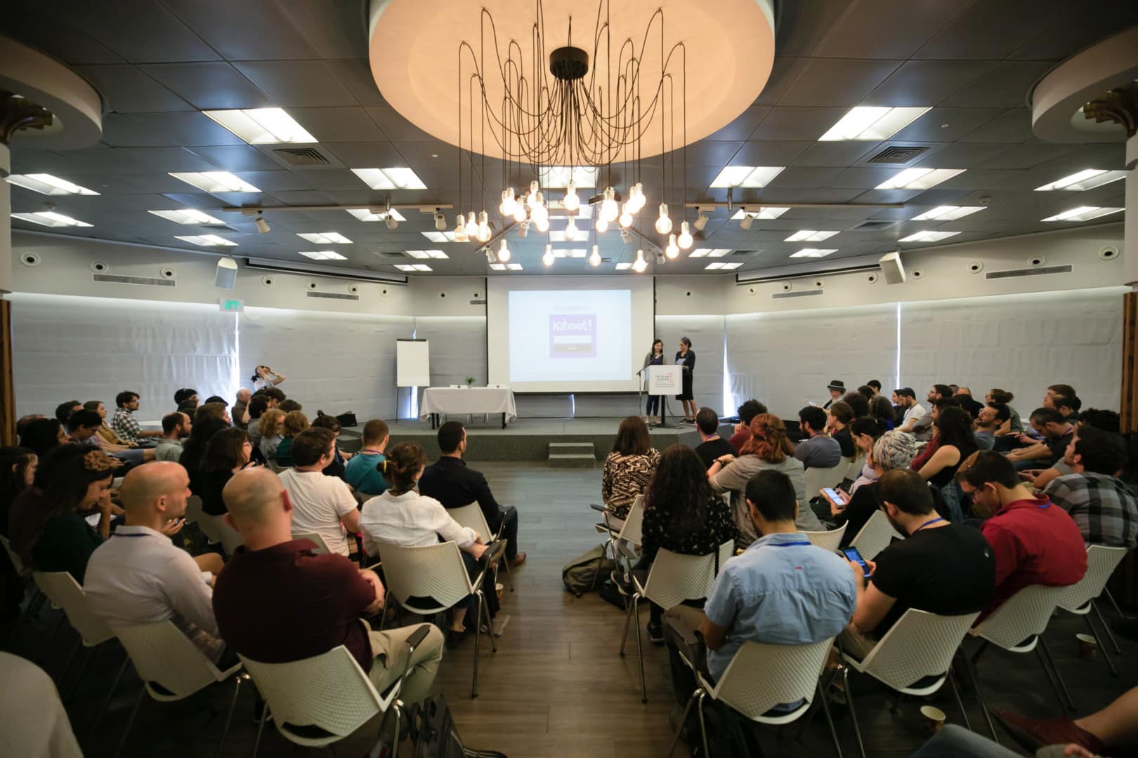 Graduate Fellowship - The Azrieli Foundation